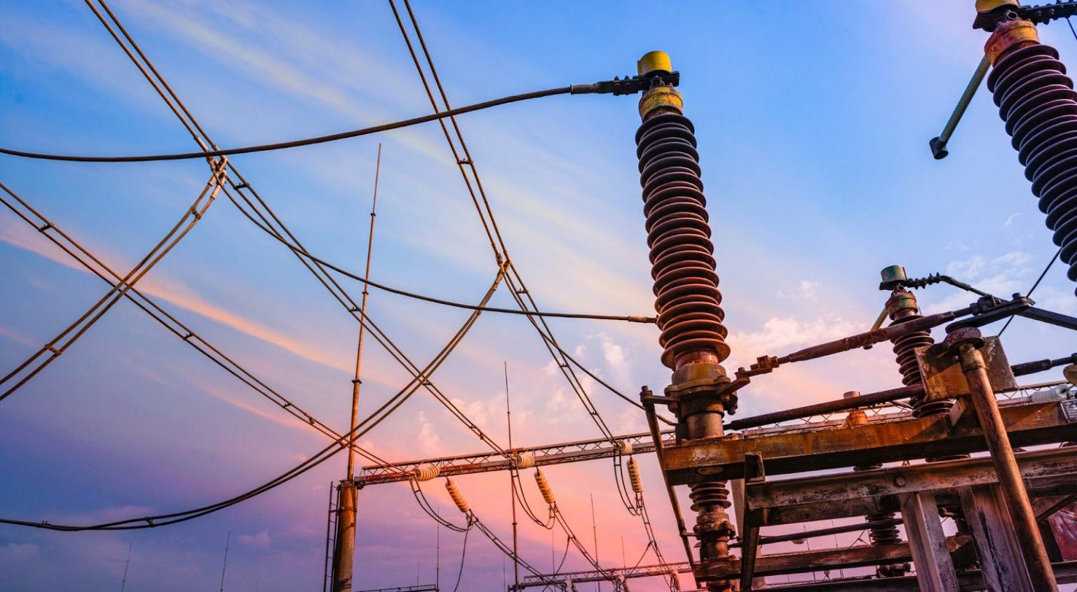 Choosing An Electric Company In 3 Easy Steps | Power Wizard